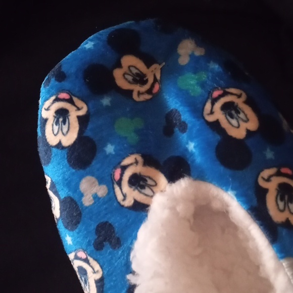 Disney | Shoes | Nwt Mickey Mouse Slippers | Poshmark